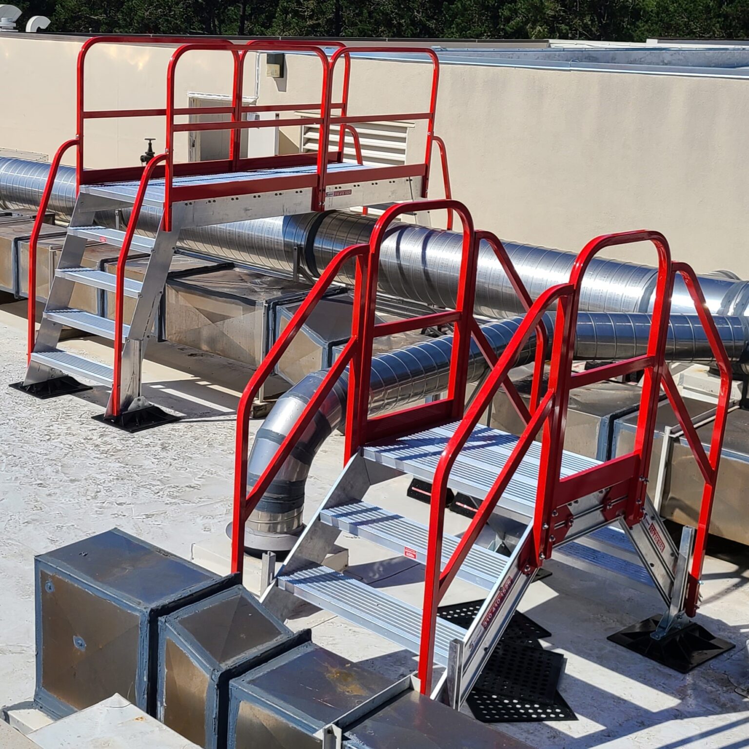 Crossover Roof Platforms & Walkway Systems - Industrial Access Stairs ...